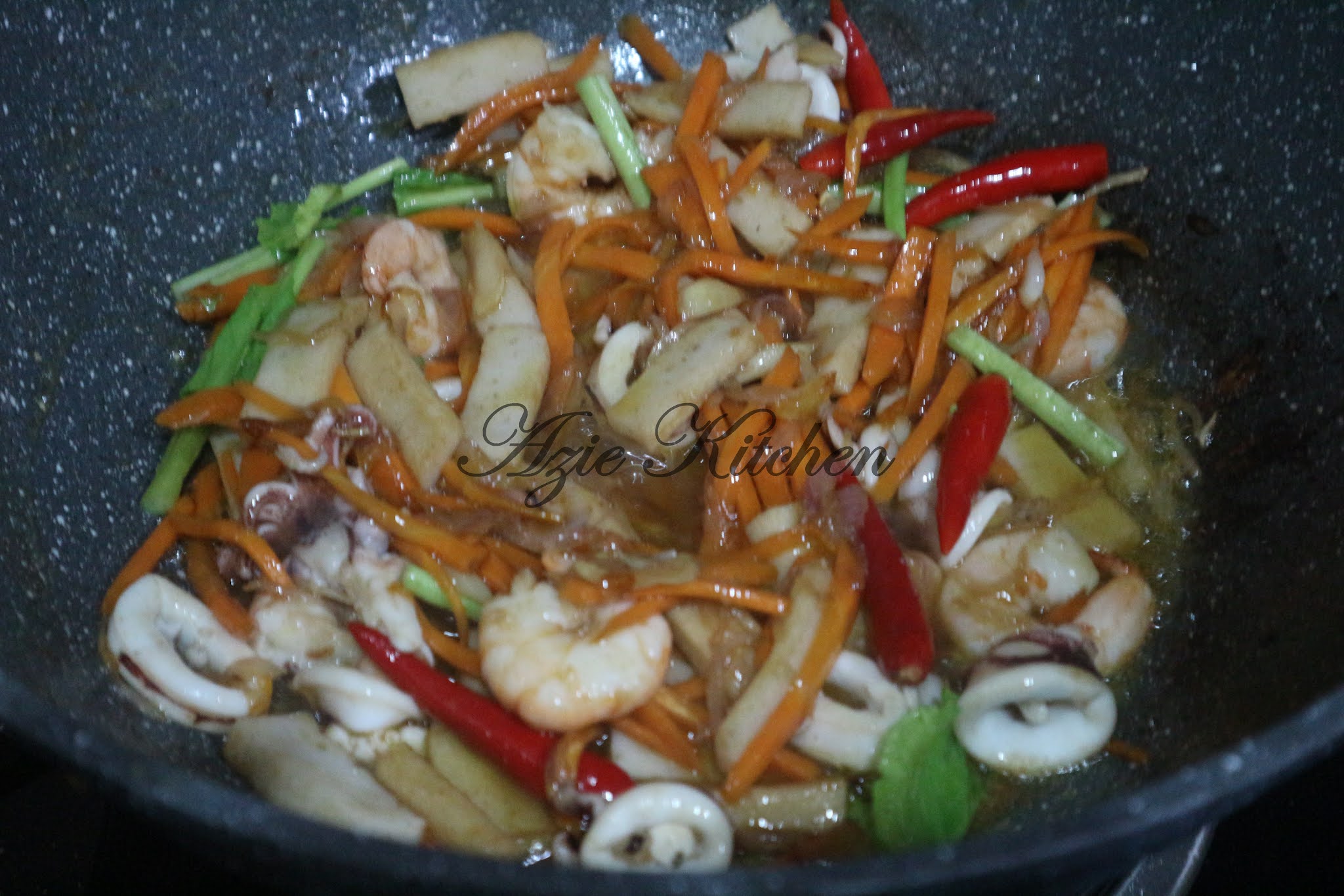 Mee Hoon Goreng Putih Yang Mudah Dan Sedap - Azie Kitchen