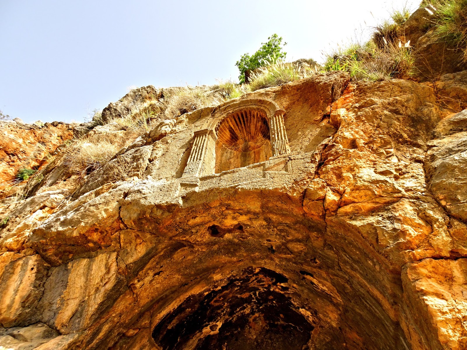 The estetic of senses!: Visite de BANYAS (Caesarea Philippi) située au ...