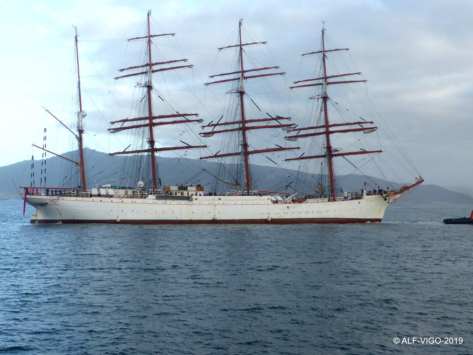 ALF Y SU MUNDO NAVAL: "STS SEDOV"