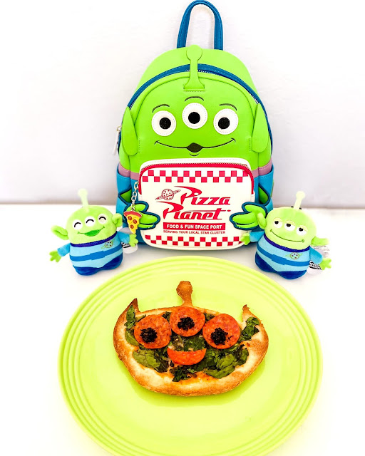 Magic at Home: Toy Story Alien Pizza - Our PB&J Adventure Book