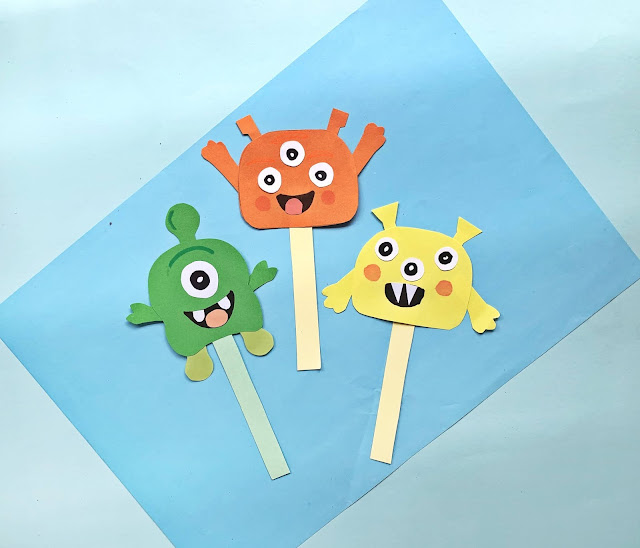 How to Make a Cute Alien Bookmark {with free template}