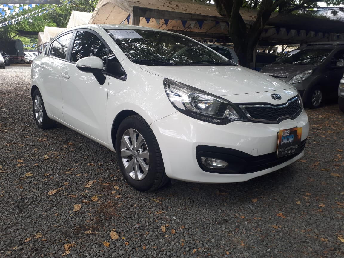 KIA RIO UB EX 2014
