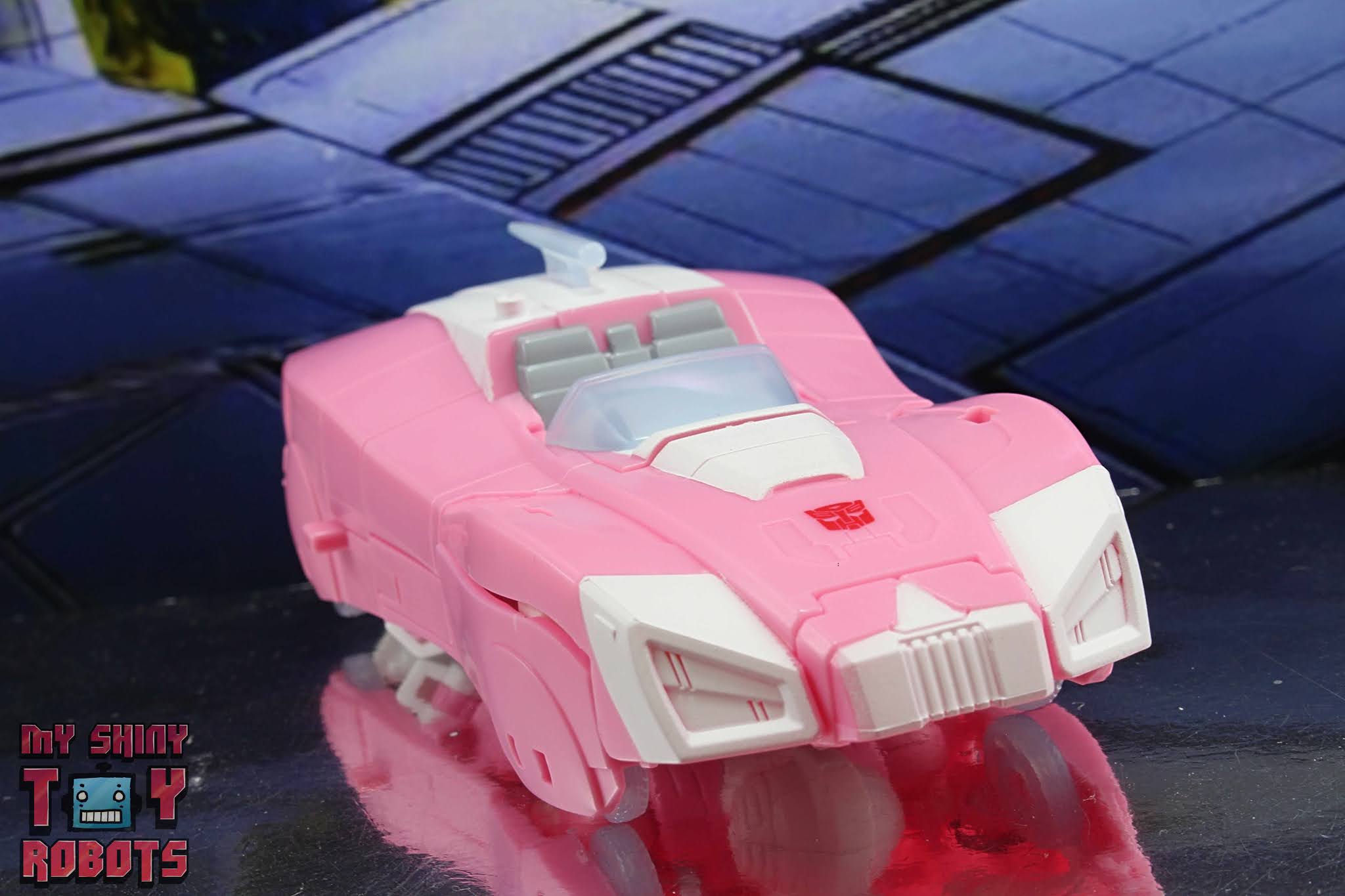 My Shiny Toy Robots: Toybox REVIEW: Transformers War for Cybertron ...