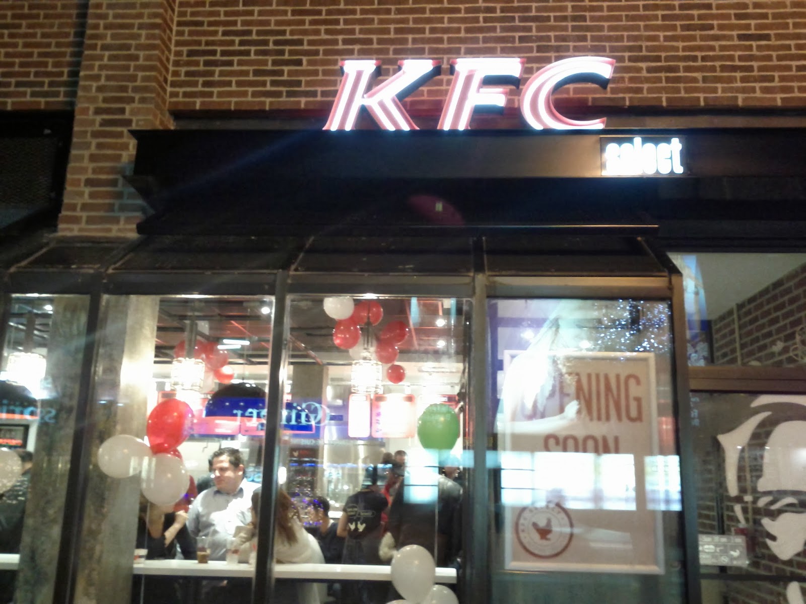 Toronto things: KFC Select open hours in Toronto at 730 Yonge Street