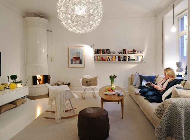 New Home Interior Design: Bright and airy room