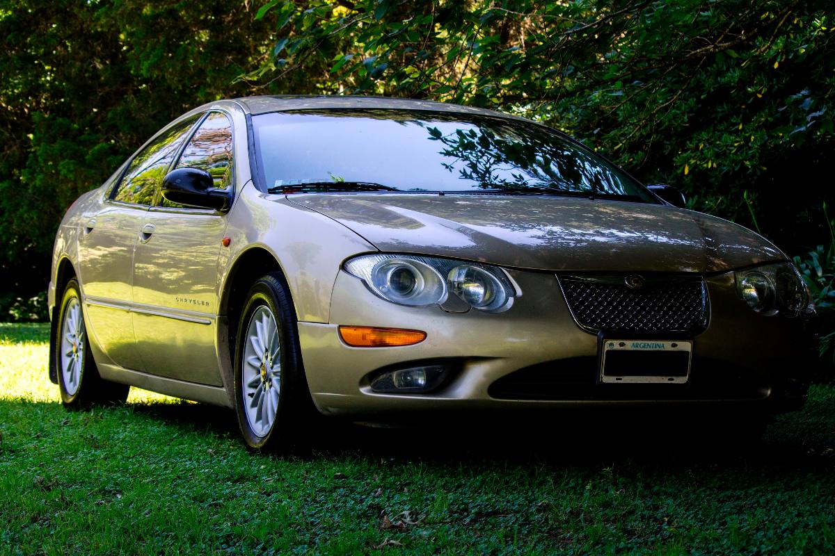 CHRYSLER M 300 3.5L V6 24V – Onde fica localizado o numero do chassi no ...