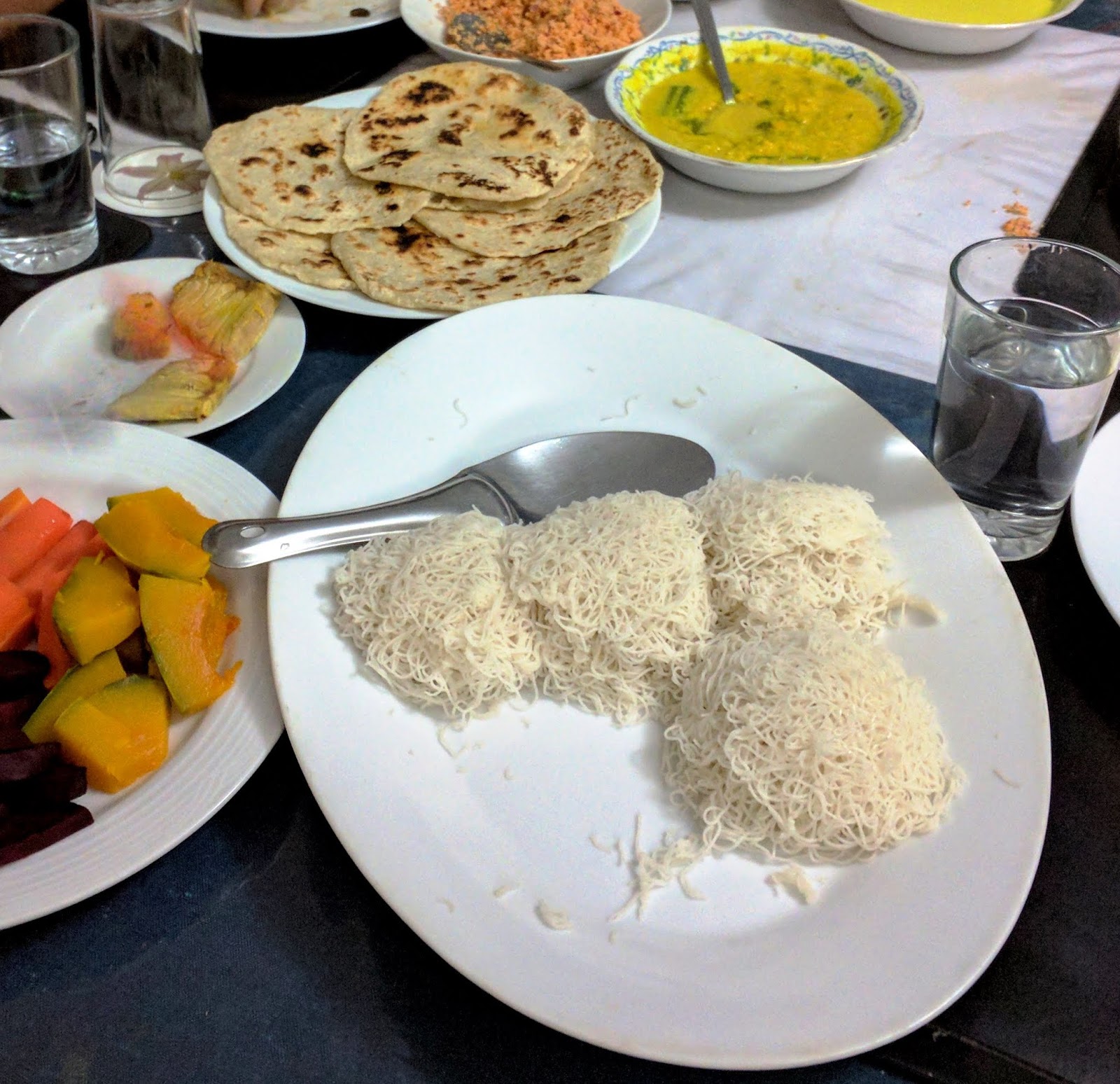 Just About Everything: Food..glorious food - Sri Lankan Style:)