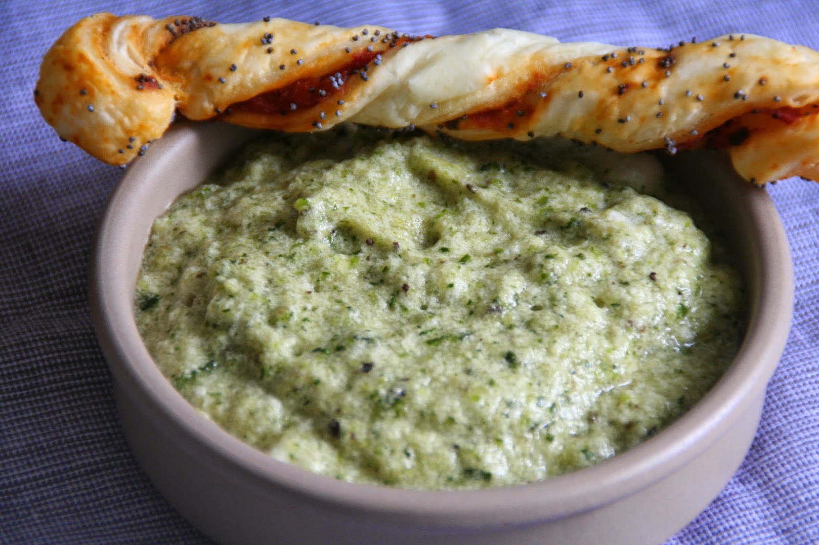 ET CHARLOTTE DÉCOUVRIT LA CUISINE...: Mousse de Courgettes