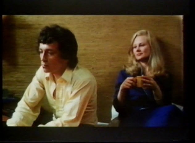 Dusty Video Box: Play in a day… Secrets (1971)