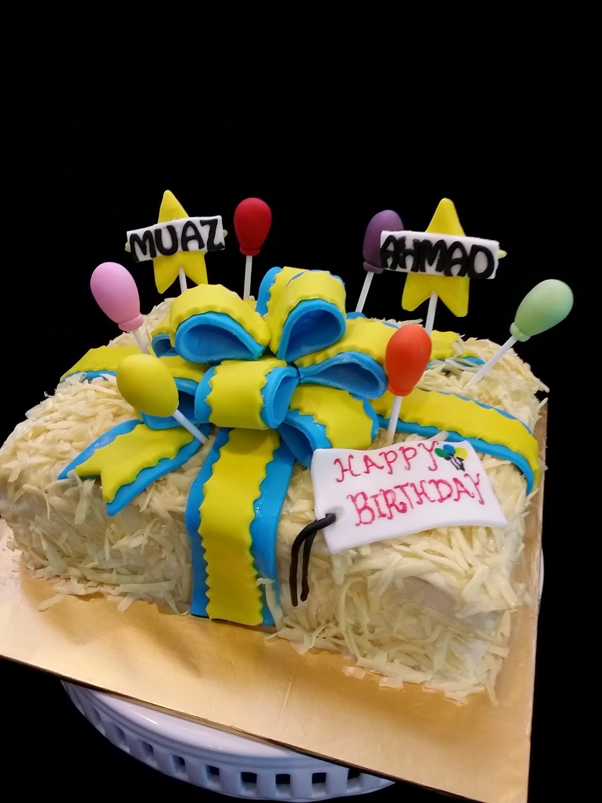 Sweet Creations: Ribbon Snow Cheese cake for Muaz & Ahmad