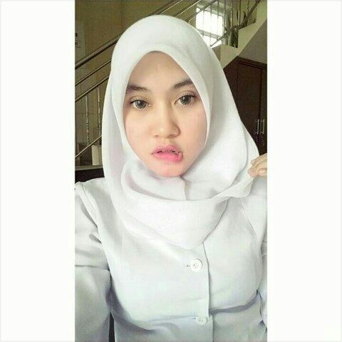 CERITA DEWASA NGENTOT DENGAN CEWEK KAMPUS YANG BINAL DAN BERJILBAB - GILA SEKS TERKINI