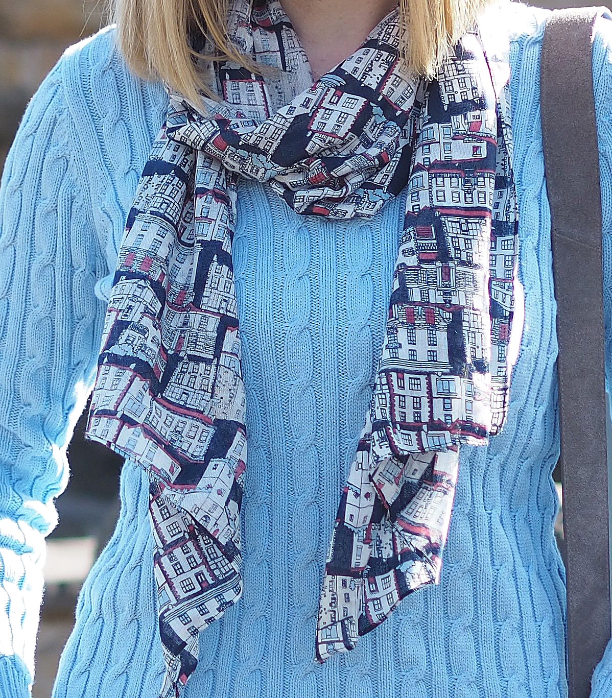 The Perfect Spring Jumper For Sunday Brunch - What Lizzy Loves