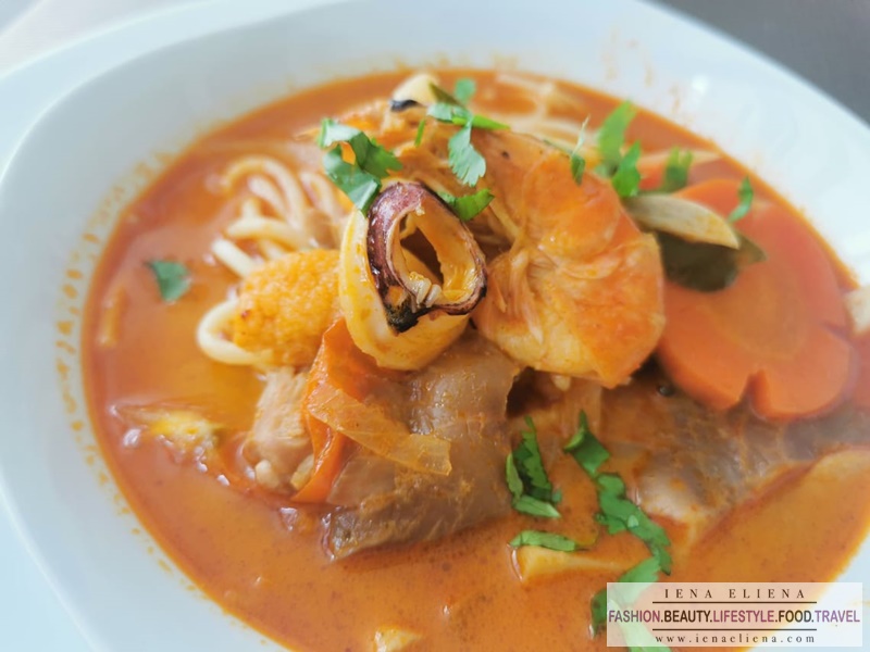 Resepi Tomyam Ala Thai Sedap Macam Restoran Thai - iena lifestyle blogger