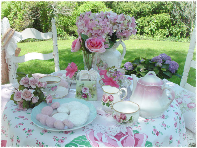 Breathe!!: It's Time for Tea! (Mad Tea Party 2012)