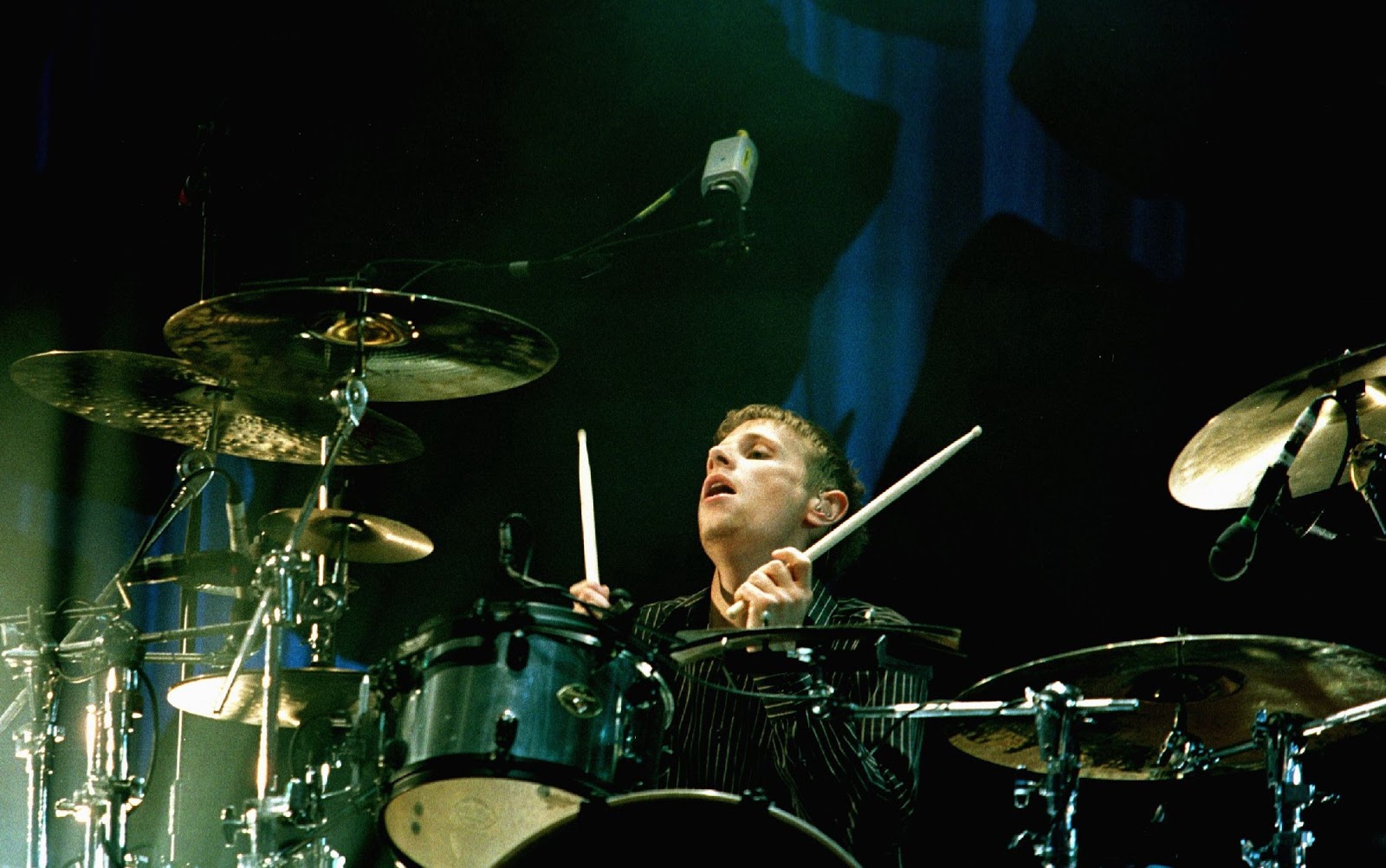 MUSE : MUSE_ 31 May 2004 — Pinkpop Festival, Landgraaf, Netherlands