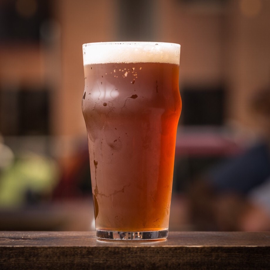 The Feral Irishman: Friday Femme Fatale....Quick and to the points ...