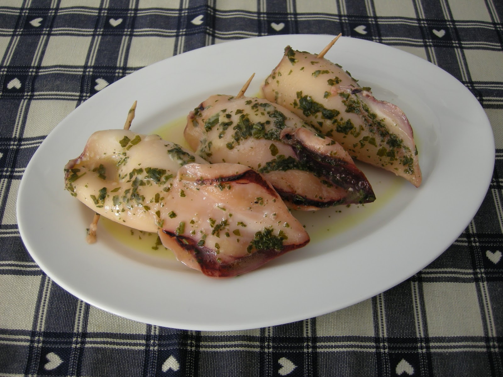 Frullato di ricette: CALAMARI RIPIENI come in MONTENEGRO