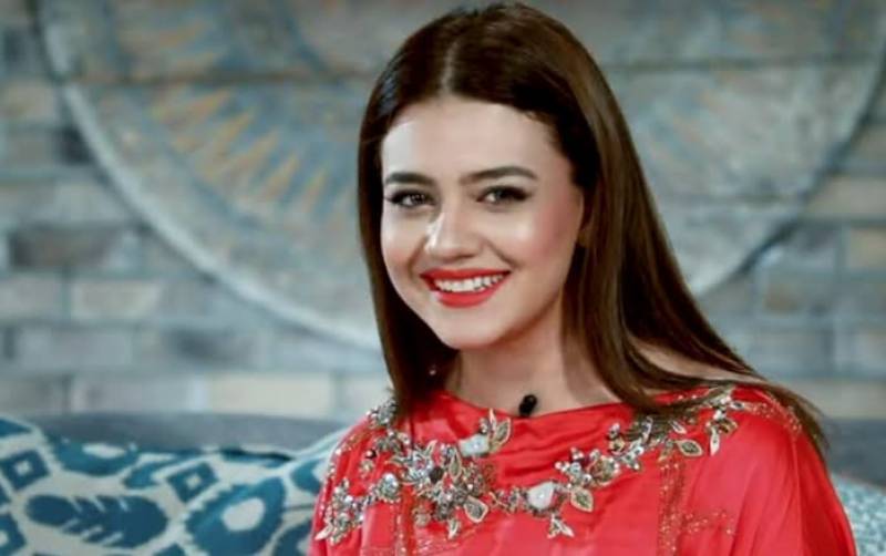 Zara Noor Abbas pens an emotional note for the entire team of Ehd-e-Wafa!