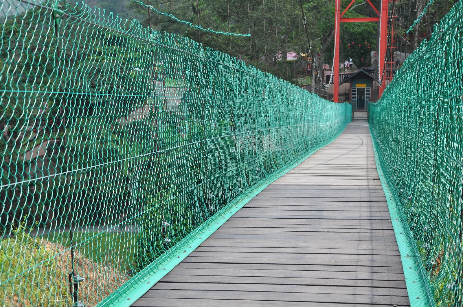 Sungai Siput Boy: Pekan Broga: Gigantic Monkey God at Sak dato Temple ...