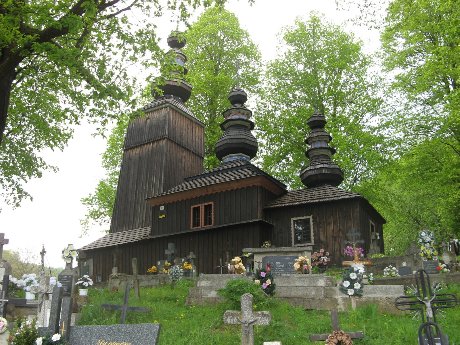 Wooden Churches and Folk Architecture of Central & Eastern Europe ...