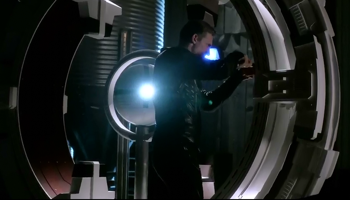 Bob Canada's BlogWorld: The Flash Season 2, Episode 23: The Race Of His ...