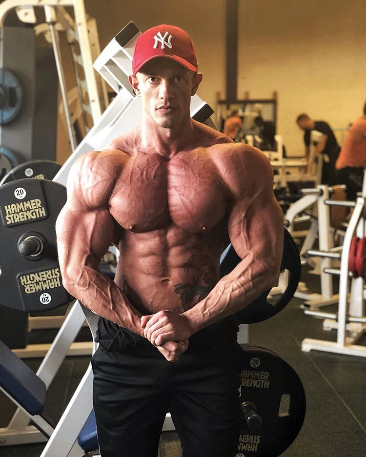 Muscle, Muscle, Muscle: Charlie London 4