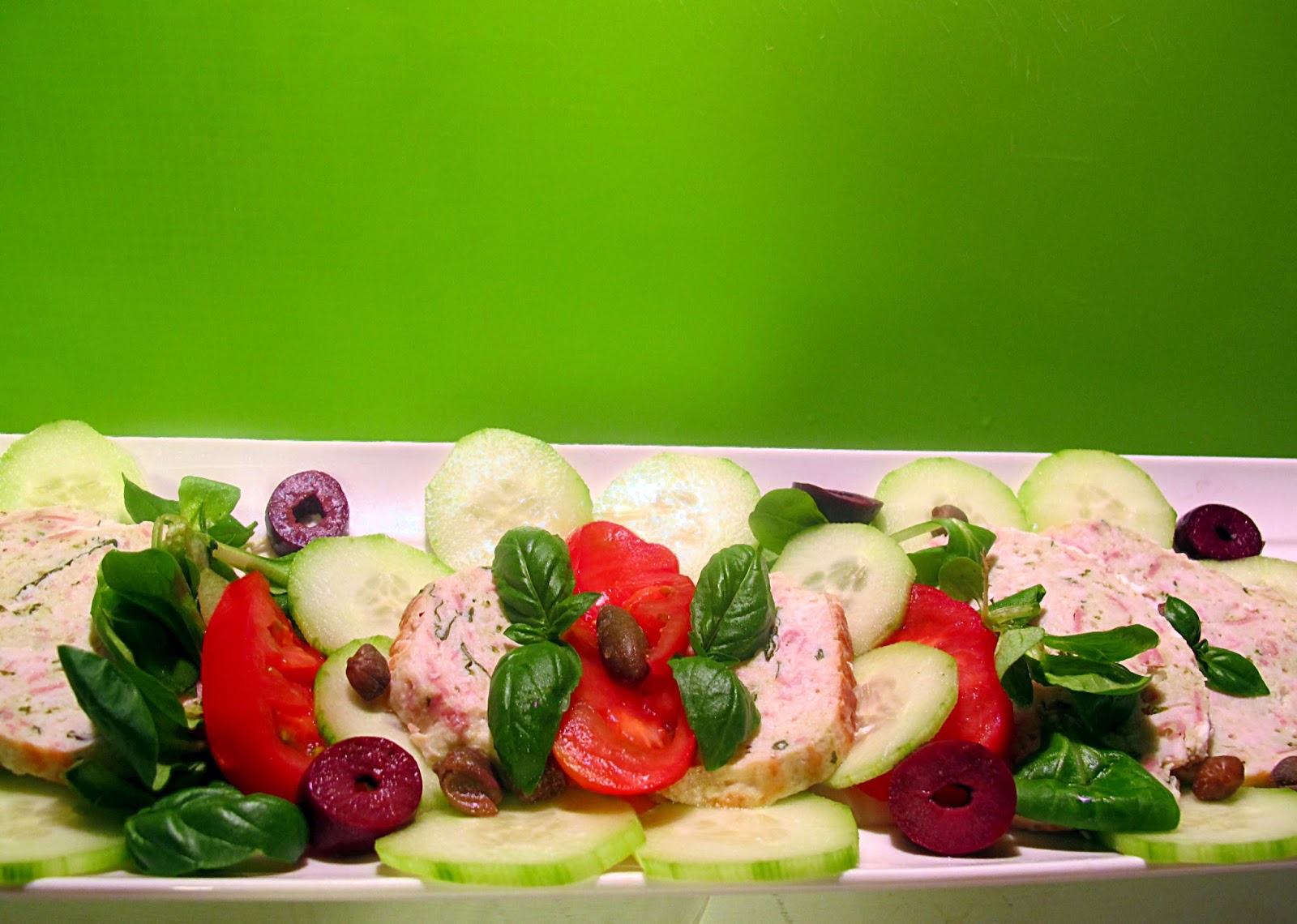 Tentazioni di gusto: Polpettone di pollo e basilico