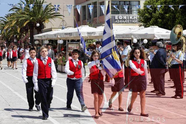 VOUTOSPRESS.GR: ΗΜΕΡΑ ΑΝΕΞΑΡΤΗΣΙΑΣ ΕΠΤΑΝΗΣΟΥ ΠΑΡΕΛΑΣΗ ΑΡΓΟΣΤΟΛΙ 2014 ...