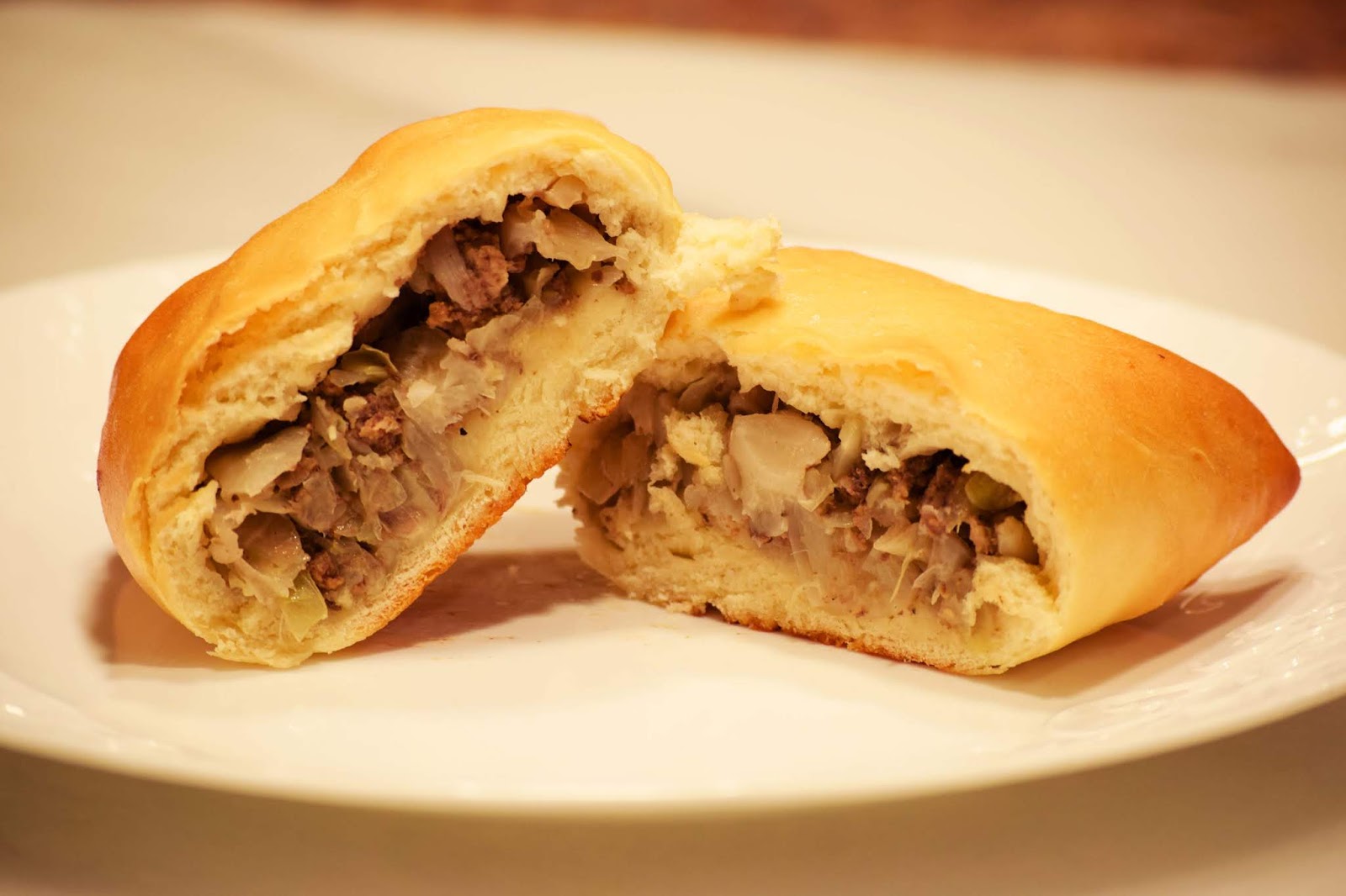 Elsie Park: RECIPE: Bierocks - beef and cabbage-filled buns