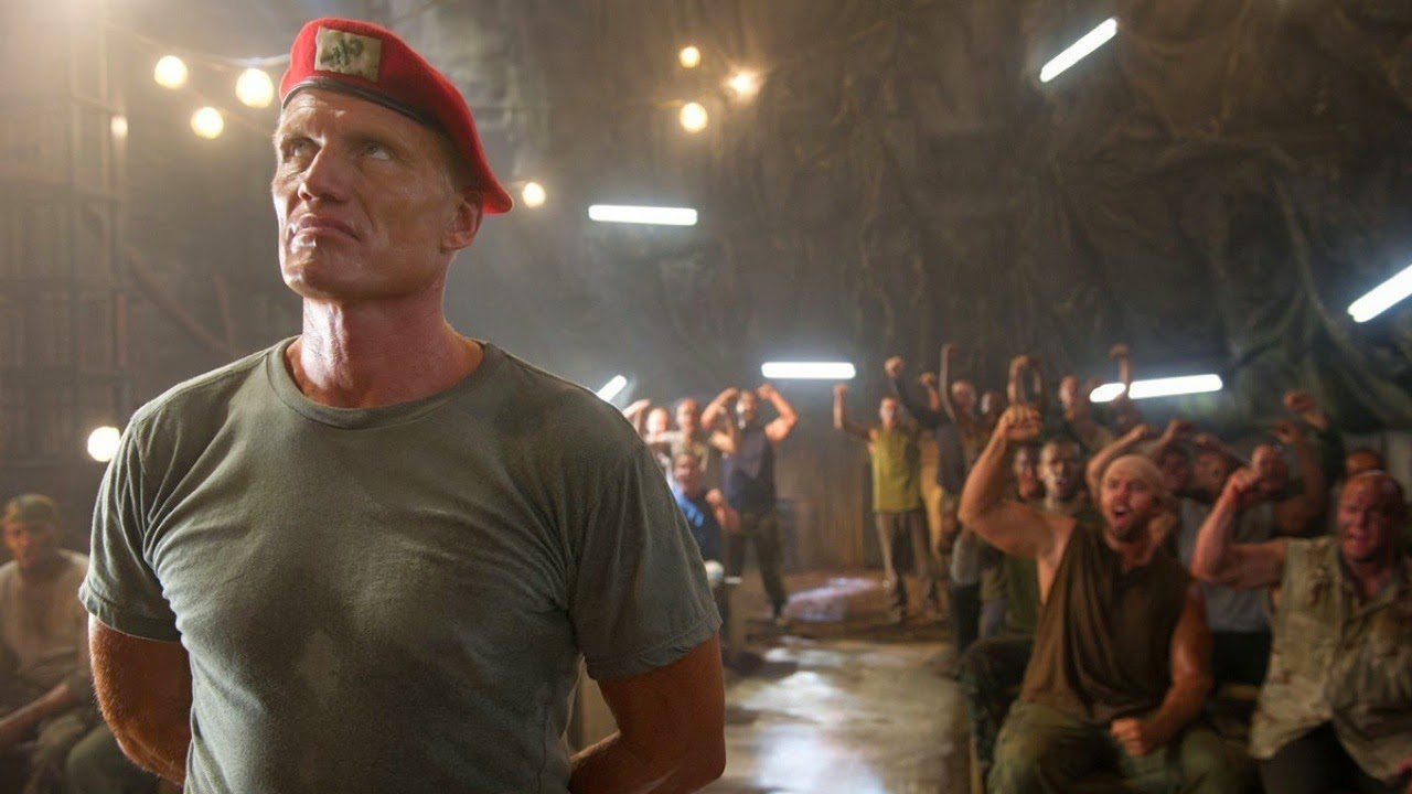 Análise de filmes: Soldado Universal 4