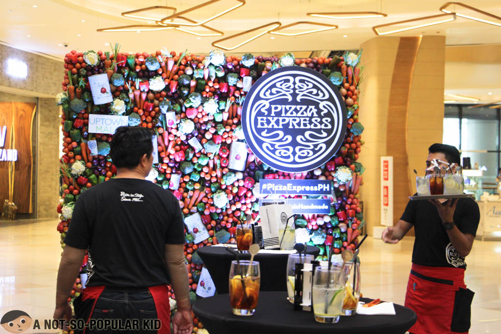 Pizza Express comes to Manila - Uptown Mall, BGC - A Not-So-Popular Kid ...