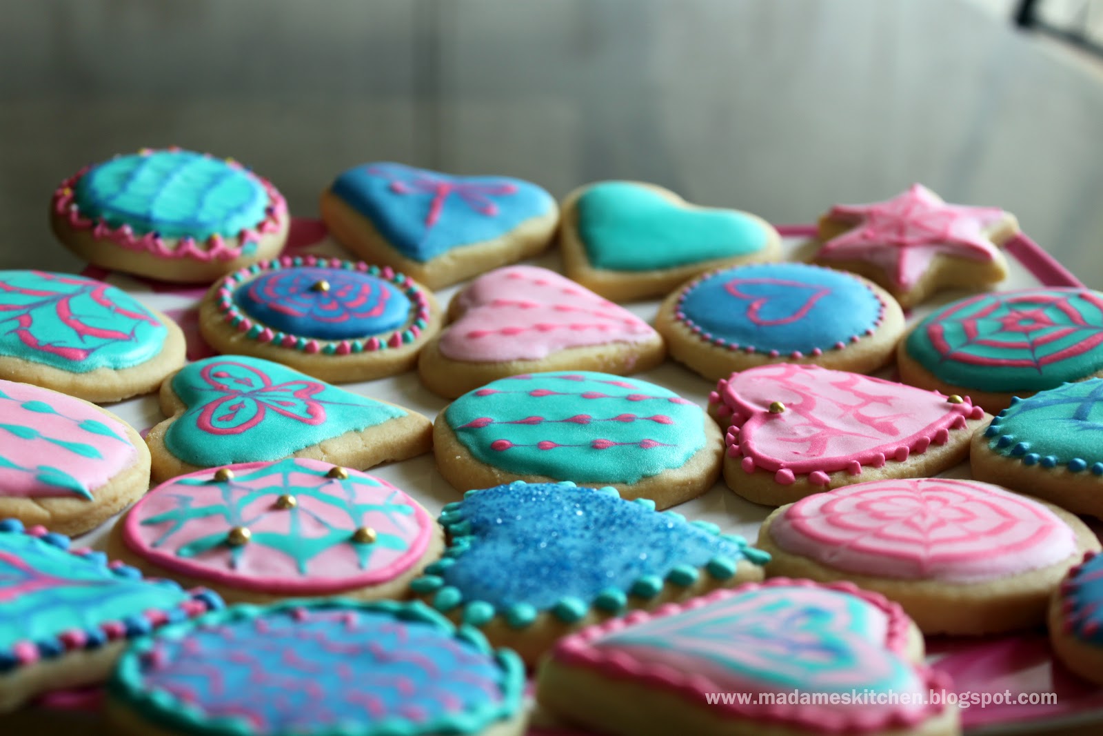 My First Baking Attempt on Shortbread Cookies + Royal Icing Marbling ...