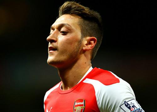 mesut ozil hairstyle arsenal