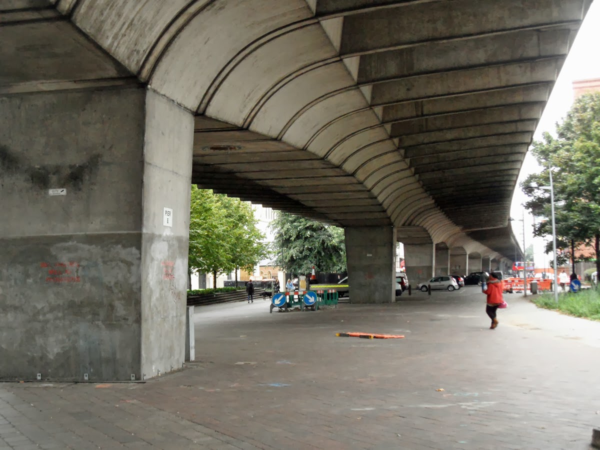 The Happy Pontist: London Bridges: 32. Hammersmith Flyover