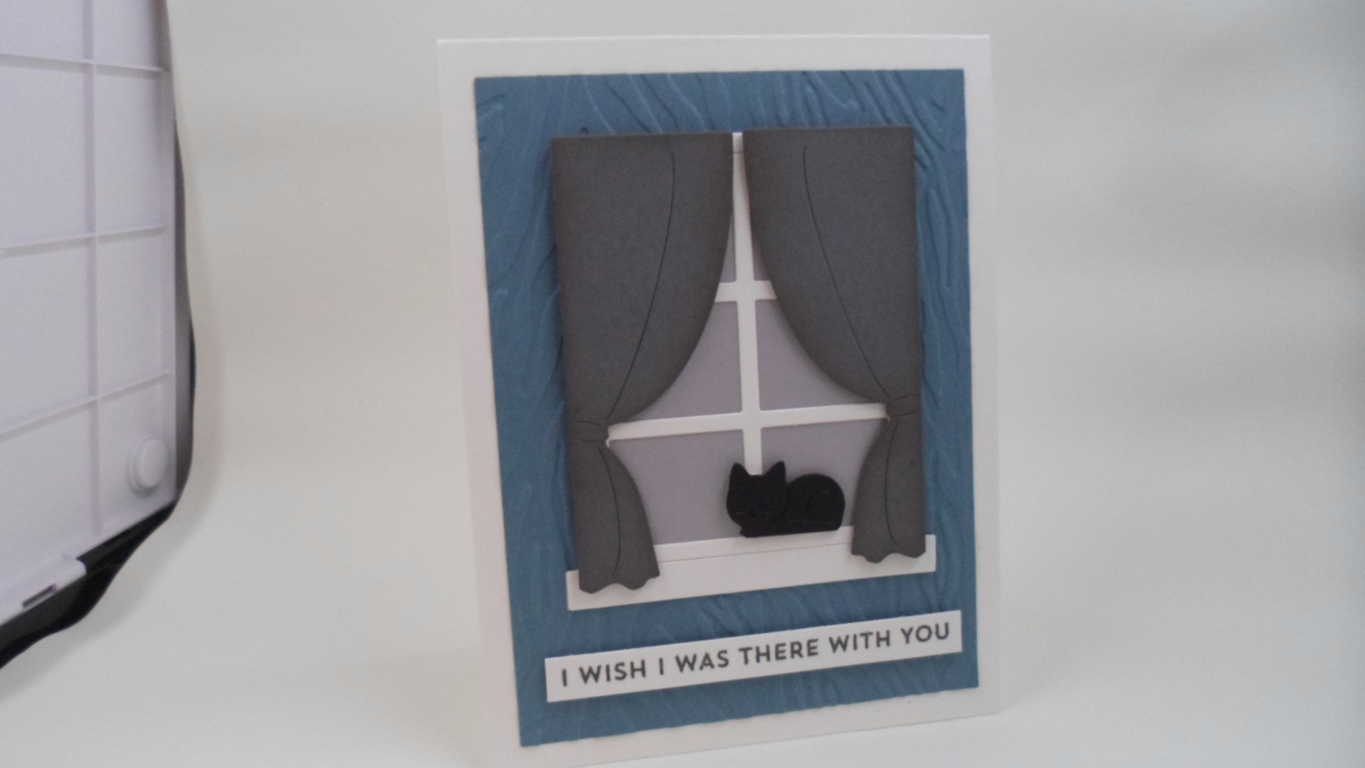 Cricut When I Can: WIndow Card - Looks like our Home