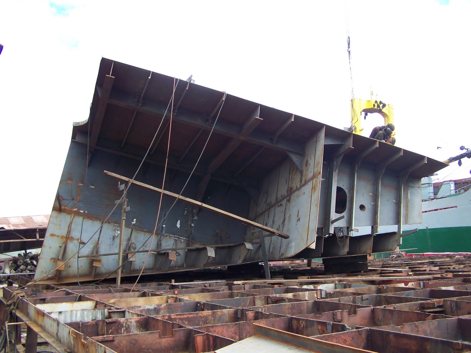 Cak-Andri: PROSES PEMBUATAN KAPAL