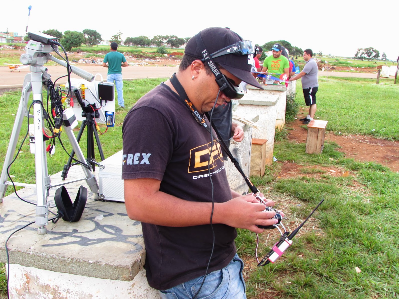 BRASILIA AEROMODELISMO: Fotos deste Domingo - 06 de abril de 2014