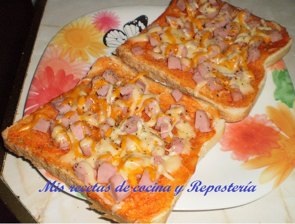 Mis recetas de cocina y repostería: Pizza en pan bimbo