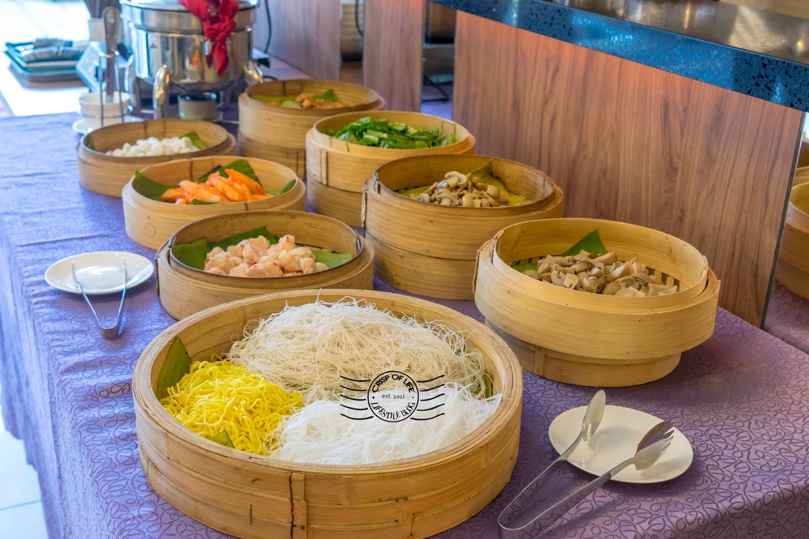 Iconic Hotel Fisherman's Hook Seafood Buffet Dinner - Crisp of Life