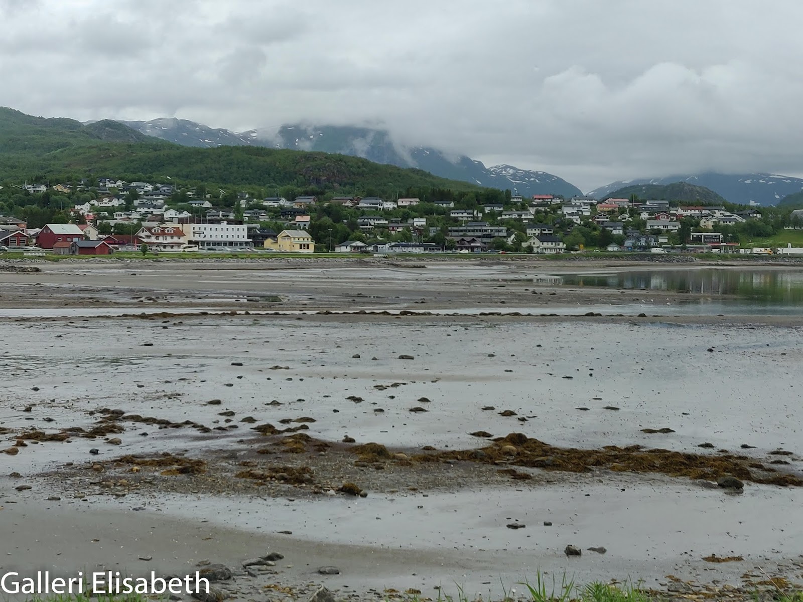 Husbilen Ellen: Bjerkvik - Narvik - Sommarset