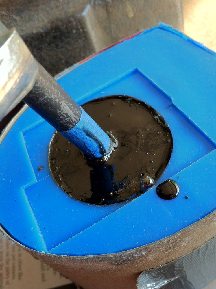 Electric Innards: BUILD IT UP - Stick Shift Knob Silicone Casting