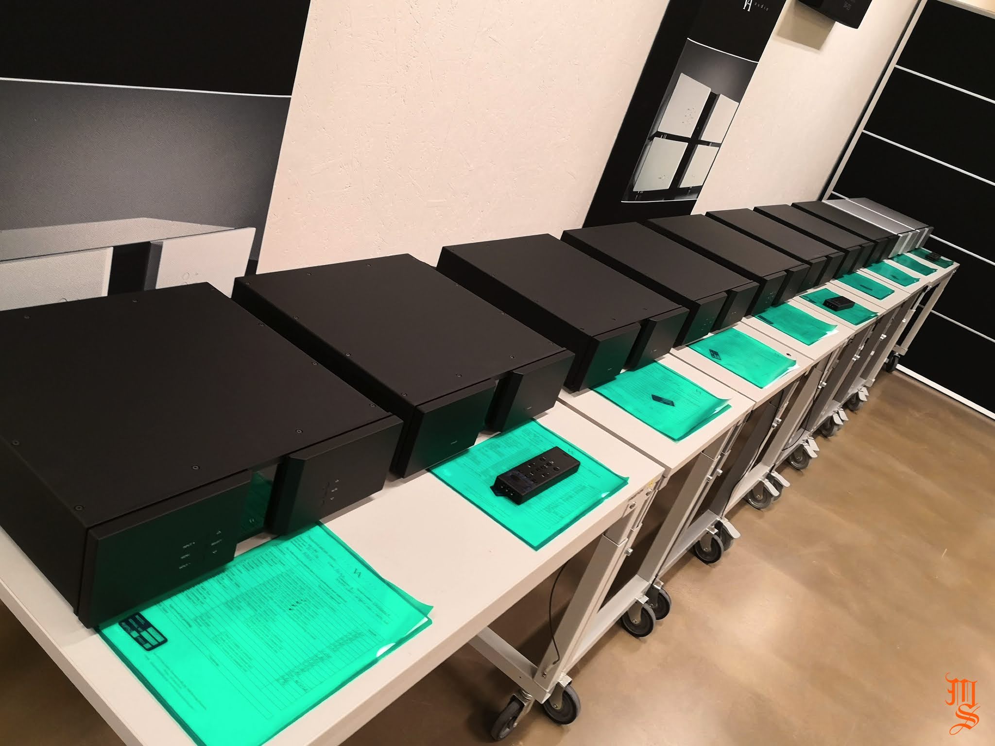 VITUS AUDIO PRODUCTION PHOTOS – M & S | Ultimate High-Fidelity