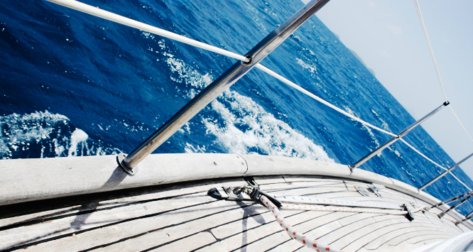 Slowly making our way up North.. | WORLD TOUR STORIES Alex and Taru ...