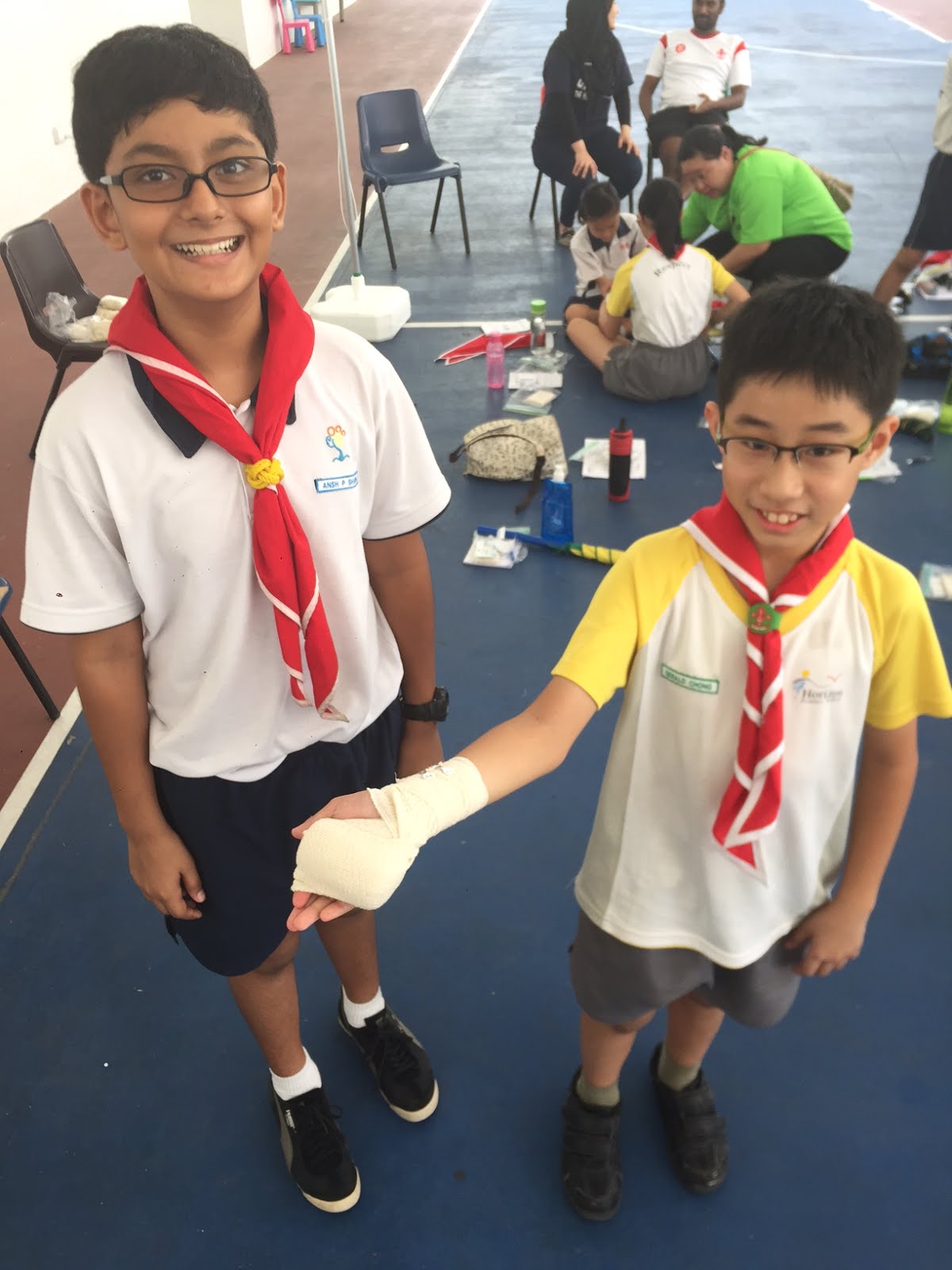 Combined Unit Cub Scout Camp 2-4 Jun 2016: First Aid: Bandaging