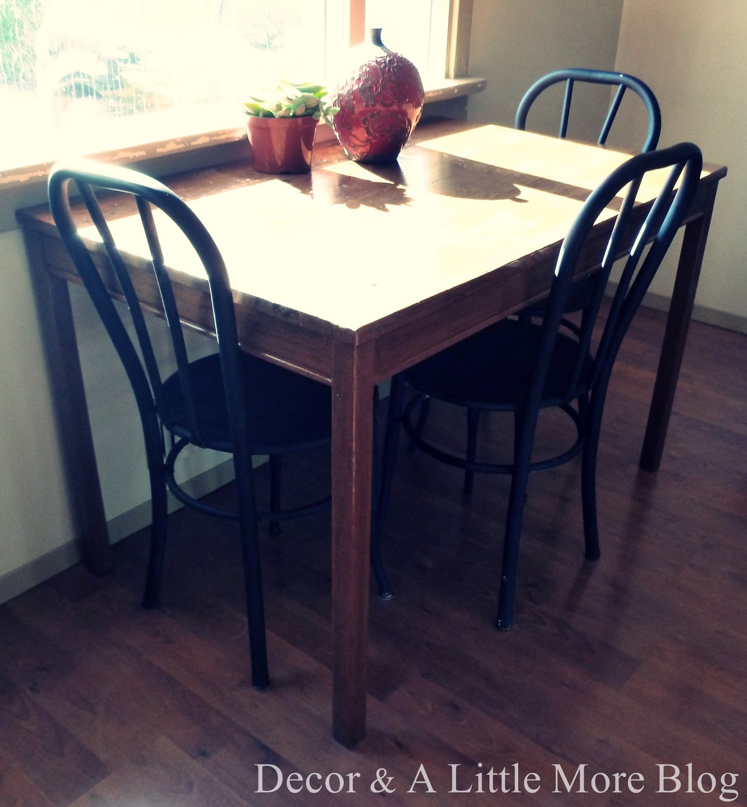 Decor & A Little More: DIY Recycled Table