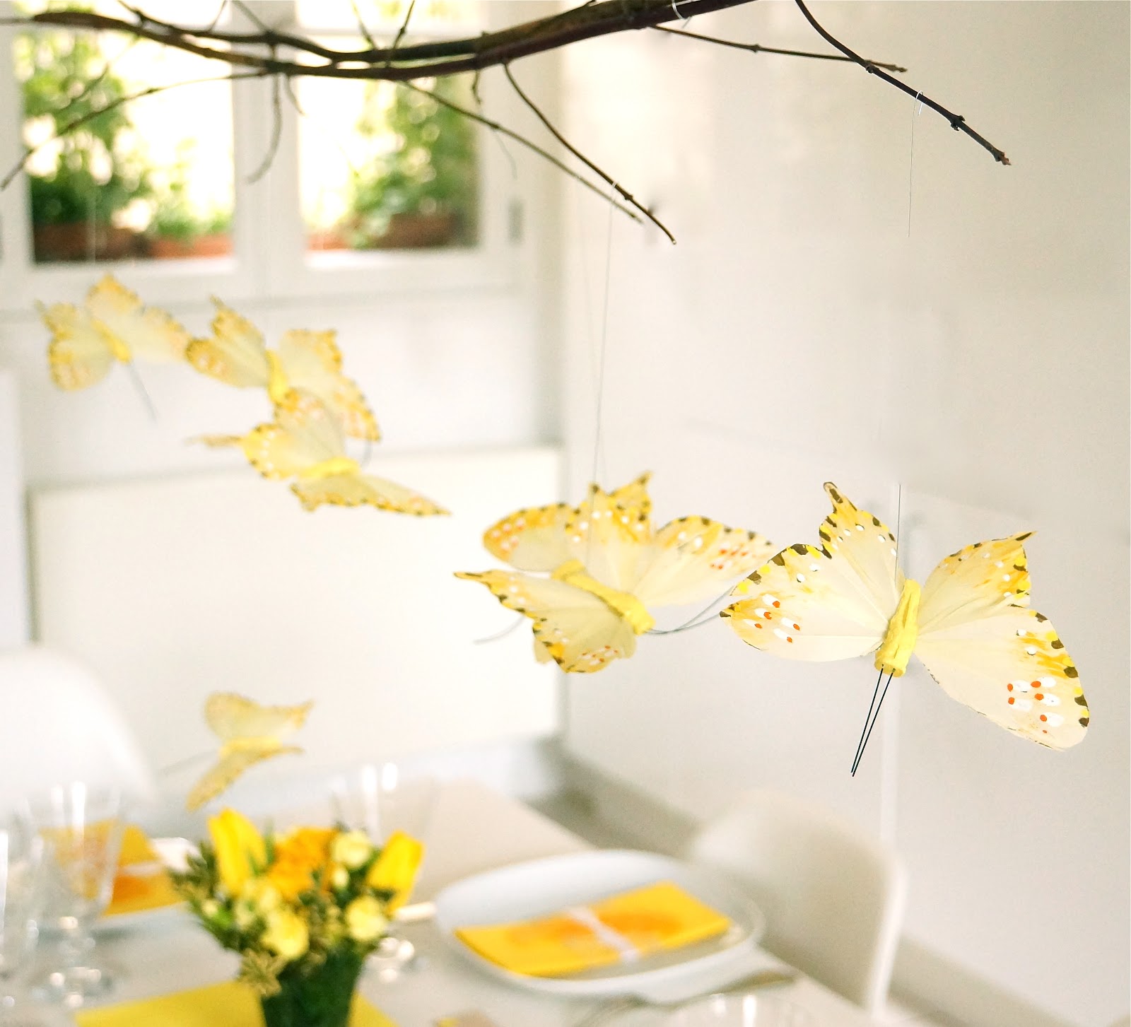 ma boutique déco table - décoration de table: jaune printemps, The table