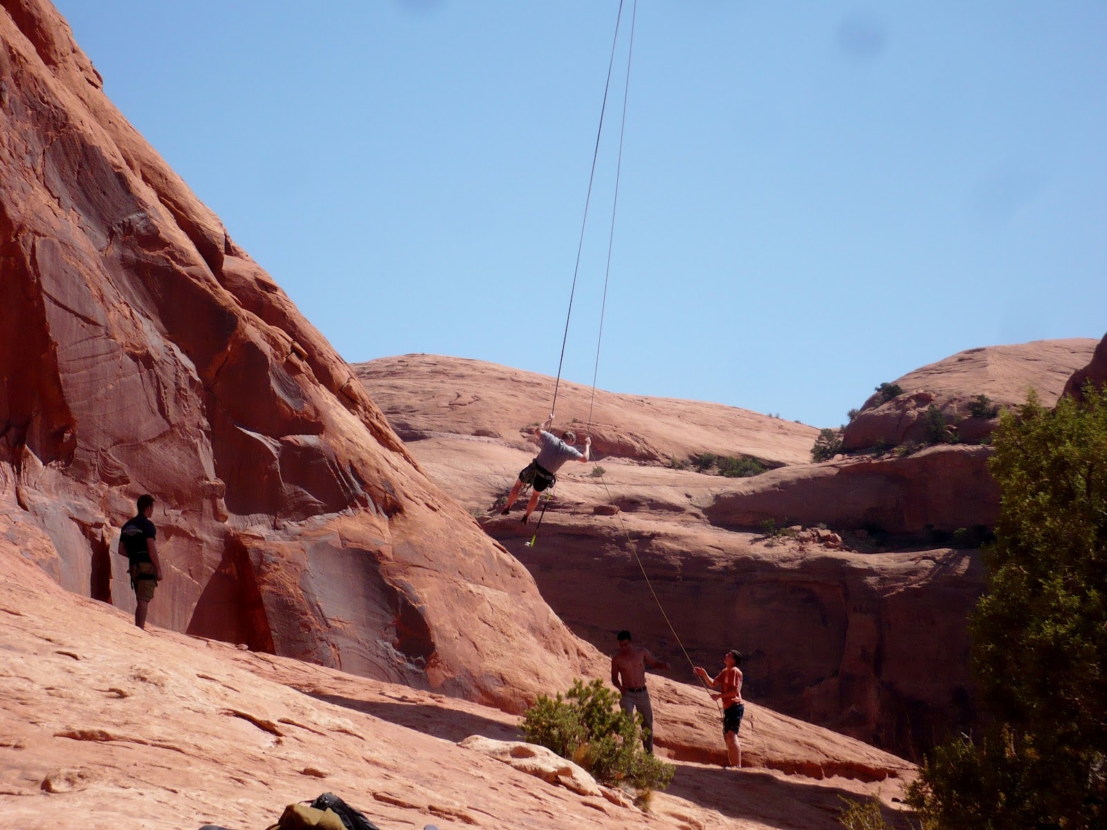2dodges2go: 9/8/12 - Corona Arch Hike & Arch Jump