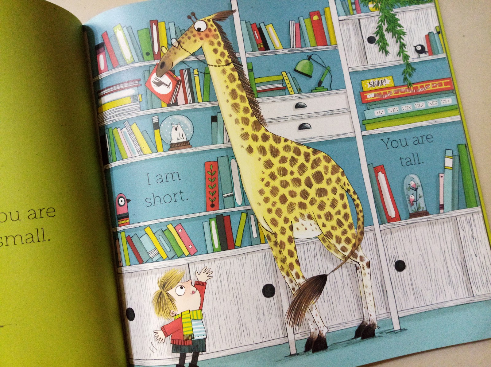 [英文繪本分享] The same but different too / Karl Newson / Kate Hindley