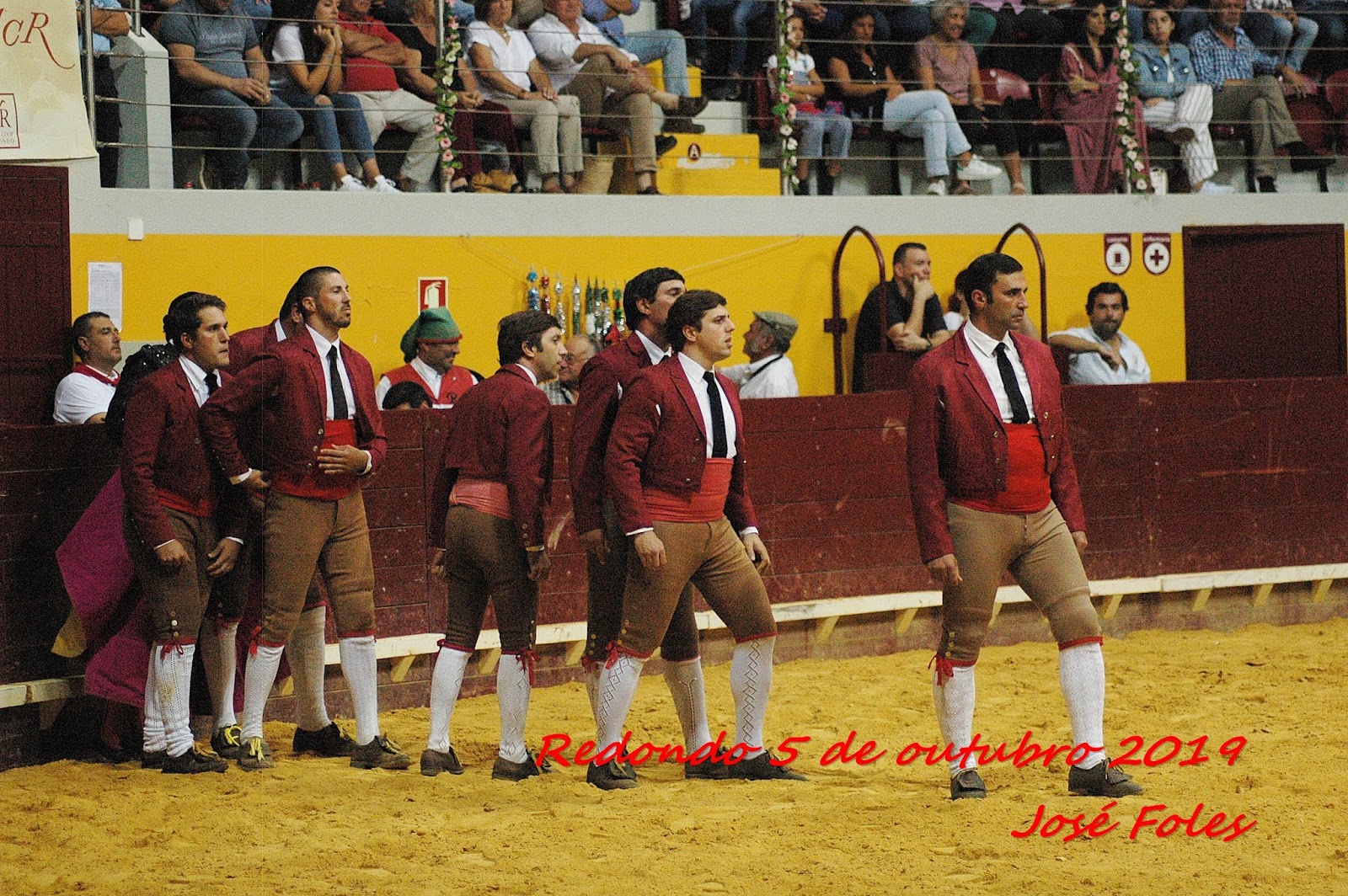 tauromaquia alentejana: FOTOS DO GRUPO DE FORCADOS AMADORES DE MONFORTE ONTEM NO COLISEU DE REDONDO