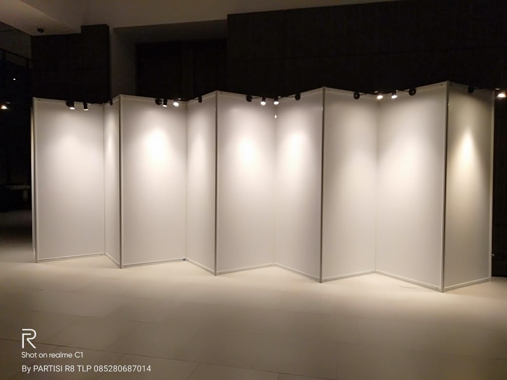 SEWA PANEL PHOTO R8 PARTISI PAMERAN JAKARTA BARAT